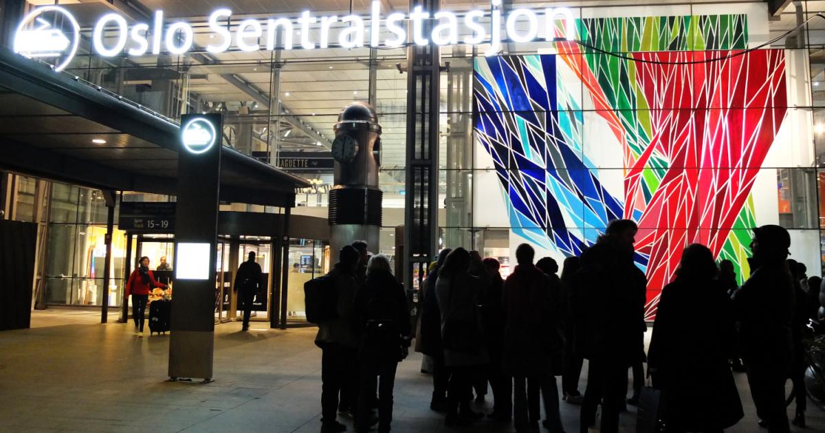 Åpning av nytt kunstverk på Oslo S